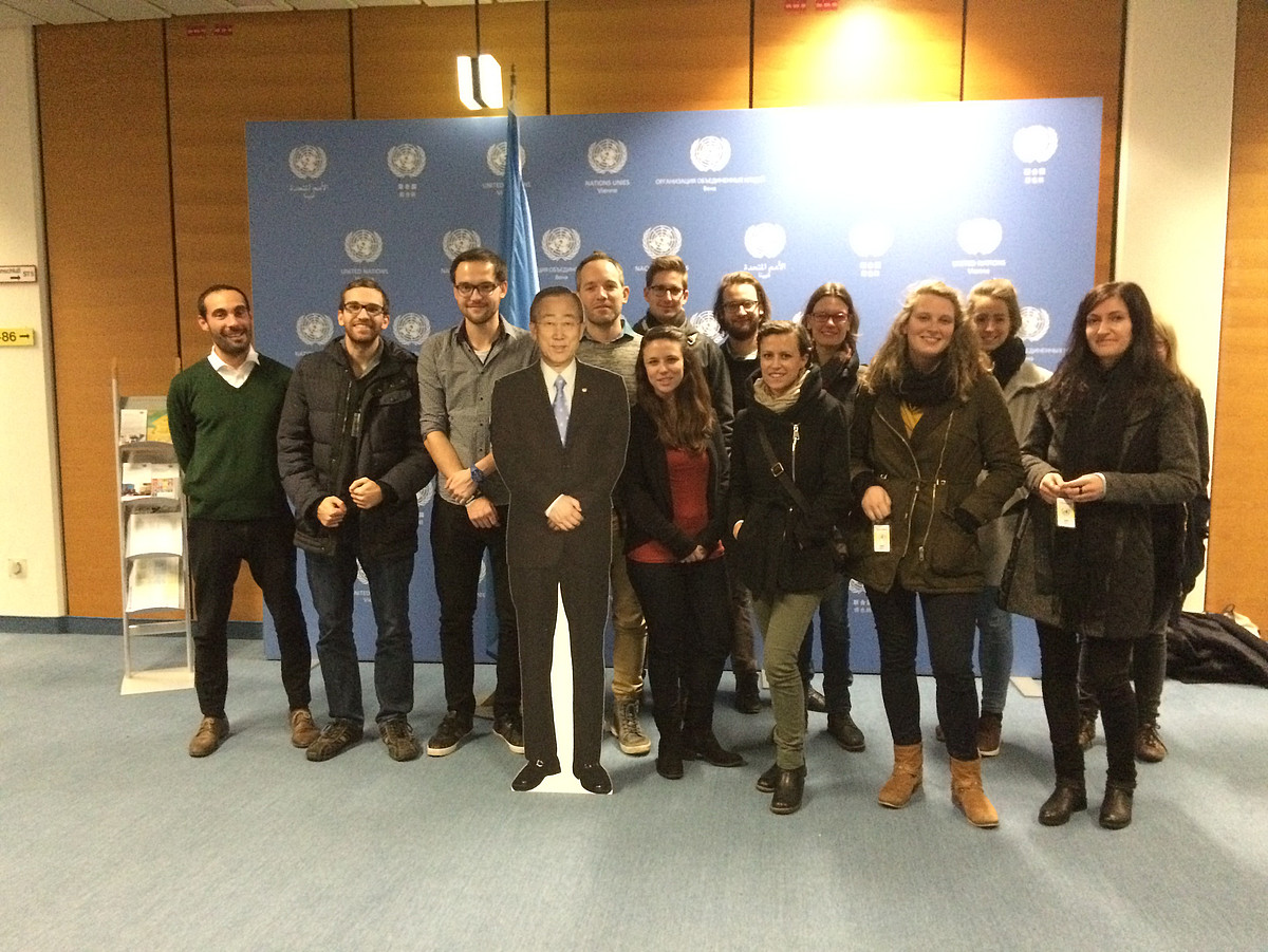 Exkursion nach Wien in die UNO-City - Institut für Völkerrecht und ...